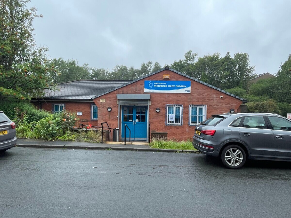 21 Stonefield St, Rochdale, OL16 4JQ | LoopNet