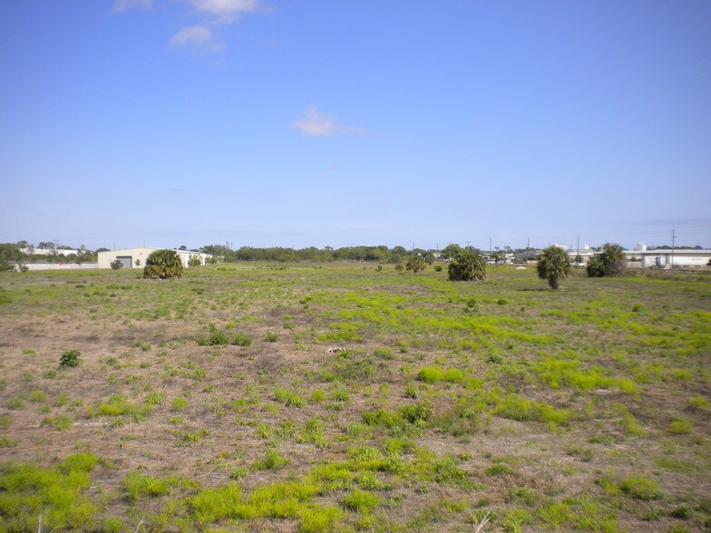 Enterprise Rd & Digiorgio Rd, Fort Pierce, FL 34982 | LoopNet