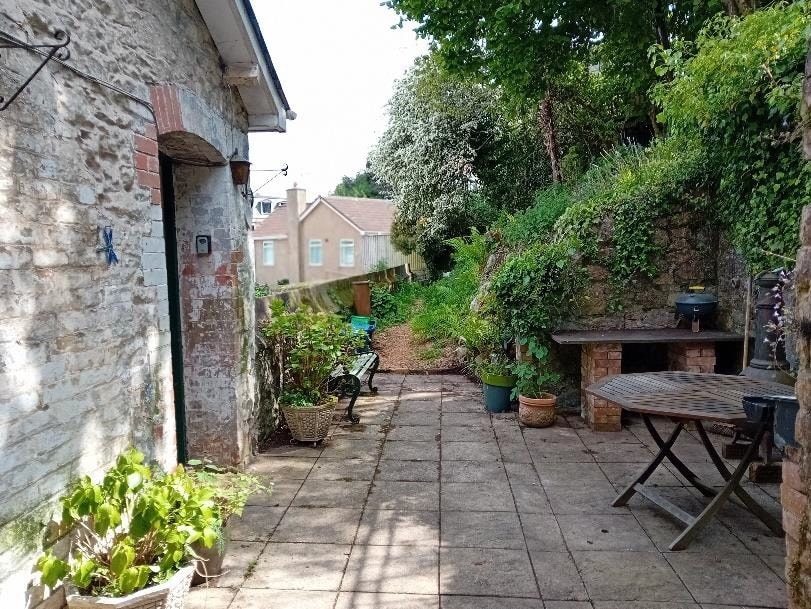 Jetty Marsh Rd, Newton Abbot, TQ12 2SL - Kings Mews | LoopNet