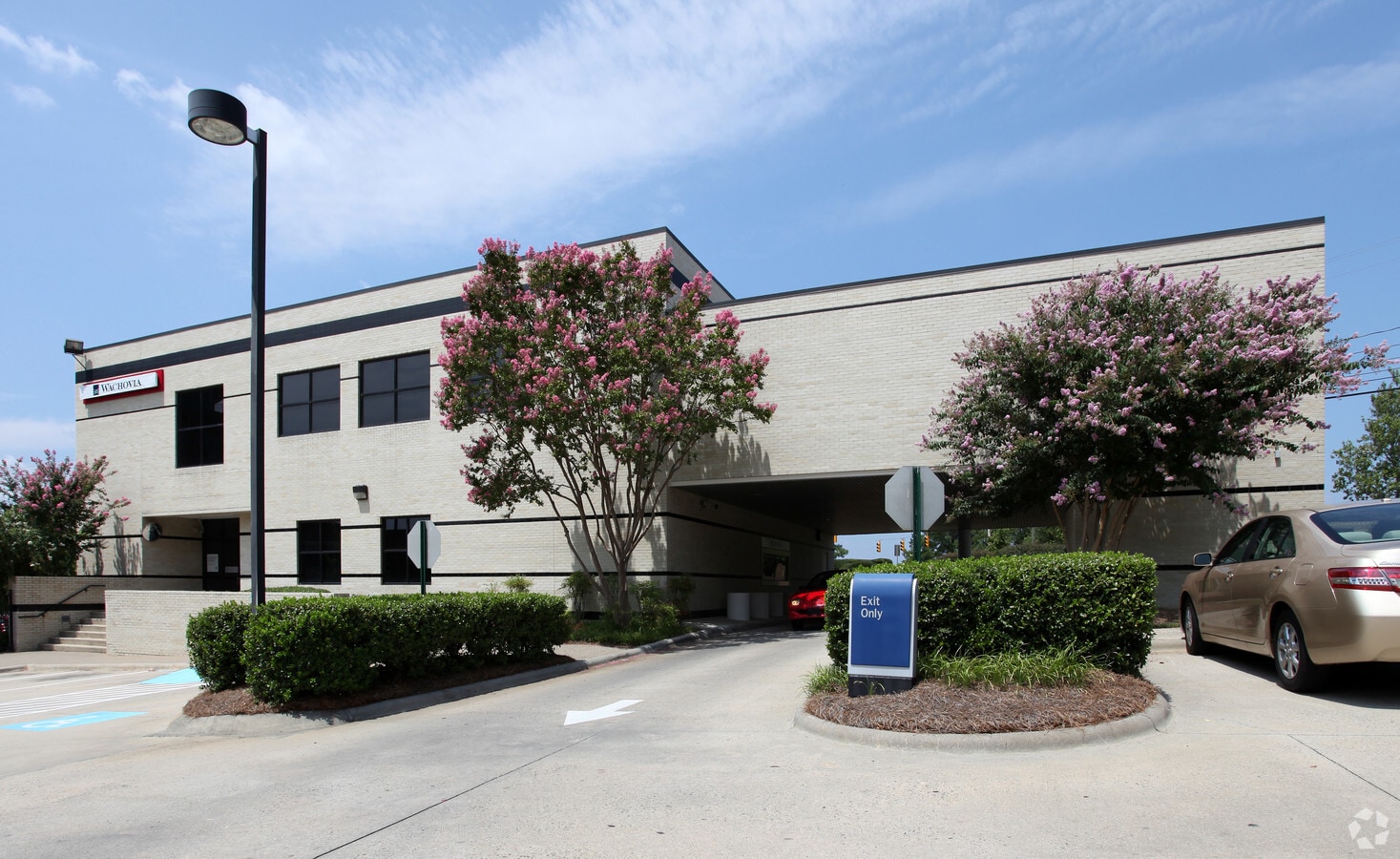 3917 University Dr, Durham, NC 27707 | LoopNet