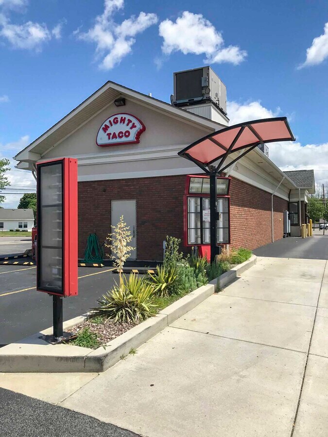 727 Maple Rd, Buffalo, NY 14221 | LoopNet