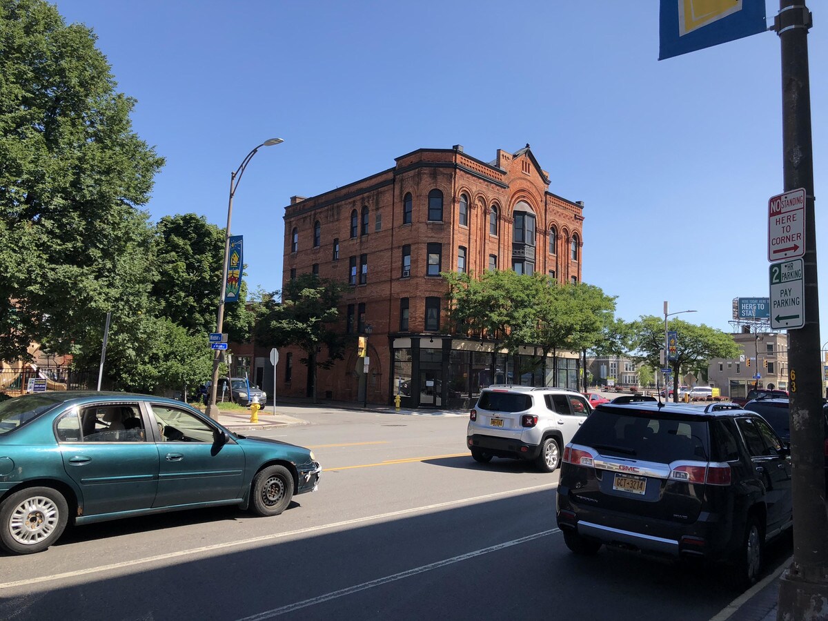 480-488 E Main St, Rochester, NY 14604 | LoopNet