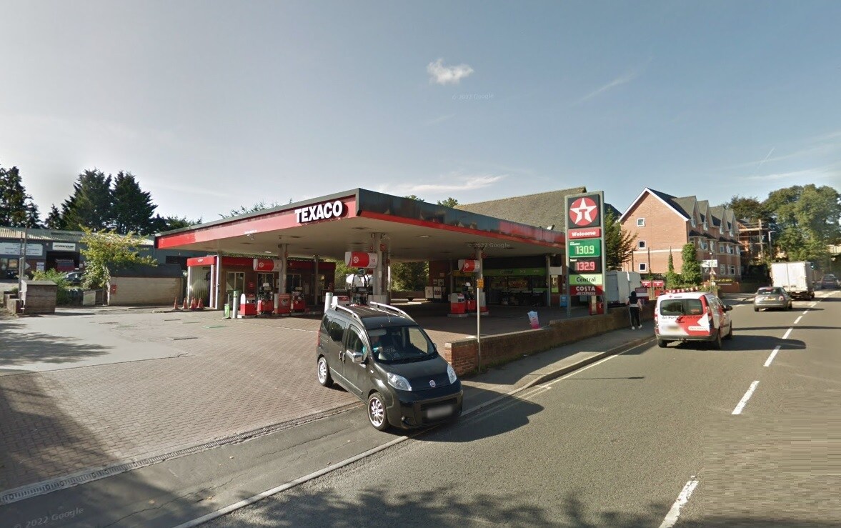 Portway, Frome, BA11 1QX - Fina Service Station | LoopNet