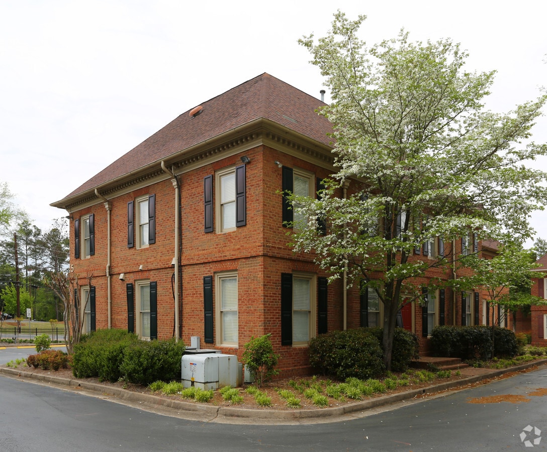 8395-8399 Dunwoody Pl, Atlanta, GA 30350 - Bldg 5 & 6 | LoopNet