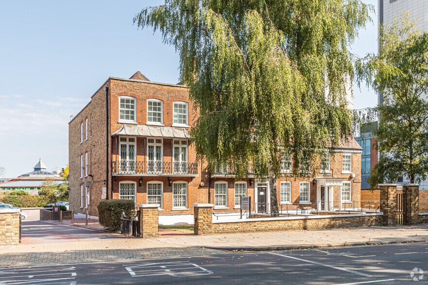 69-75 Boston Manor Rd, Brentford, TW8 9JQ | LoopNet