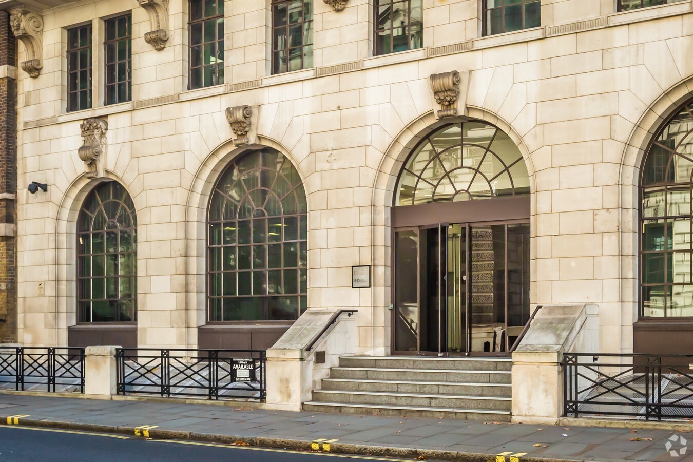 8-10 Great George St, London, SW1P 3AE | LoopNet