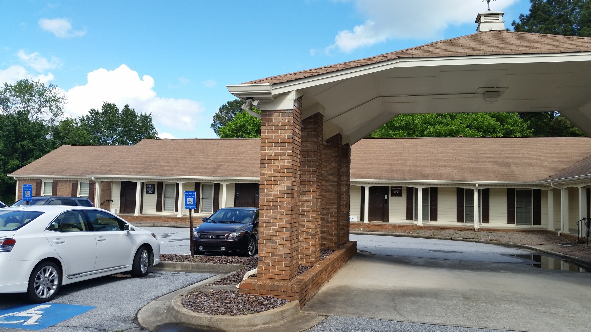 5243 Snapfinger Woods Dr, Decatur, GA 30035 - Office for Sale | LoopNet