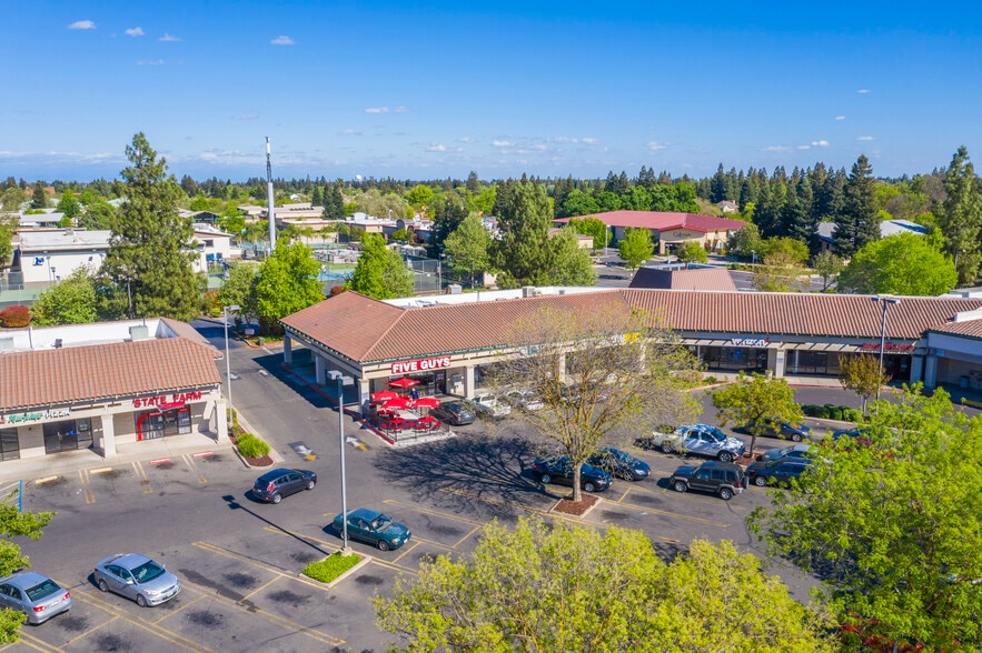 3518-3572 G St, Merced, CA 95340 - Yosemite North Shopping Center | LoopNet