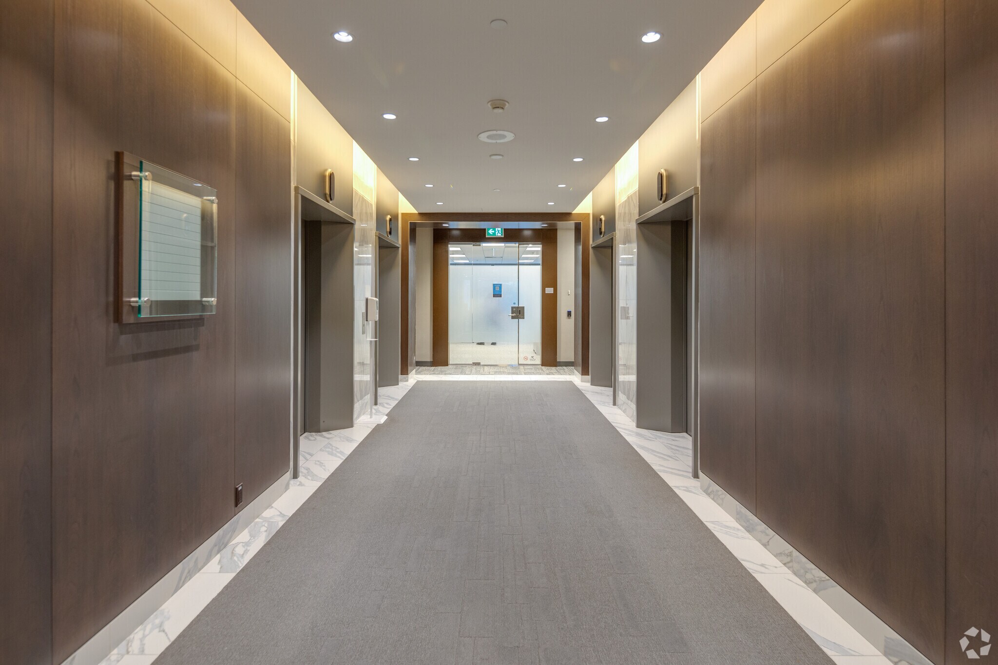 885 W Georgia St, Vancouver, BC V6C 3E8 - RBC Building | LoopNet