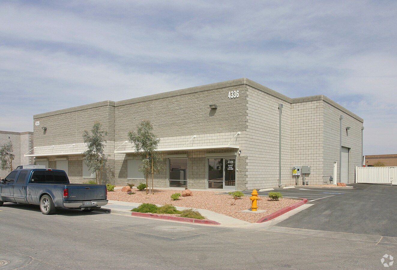 4328-4336 E Alexander Rd, Las Vegas, NV 89115 | LoopNet