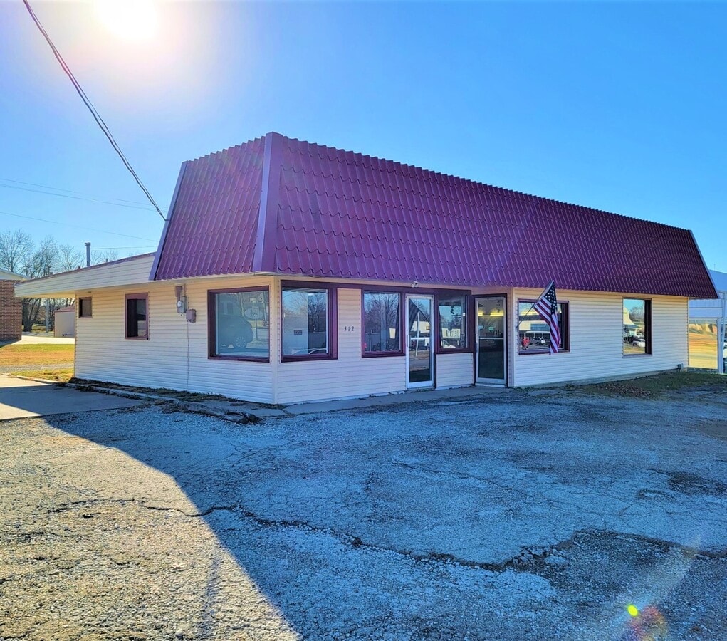 312 E US Highway 54, El Dorado Springs, MO 64744 | LoopNet