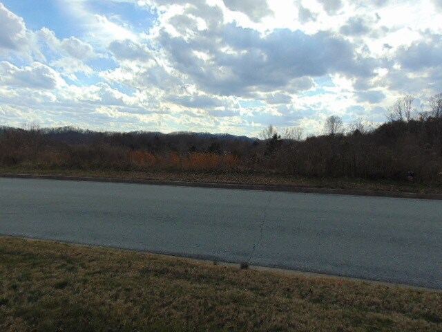 1004 Commerce Park Dr, Oak Ridge, TN 37830 | LoopNet