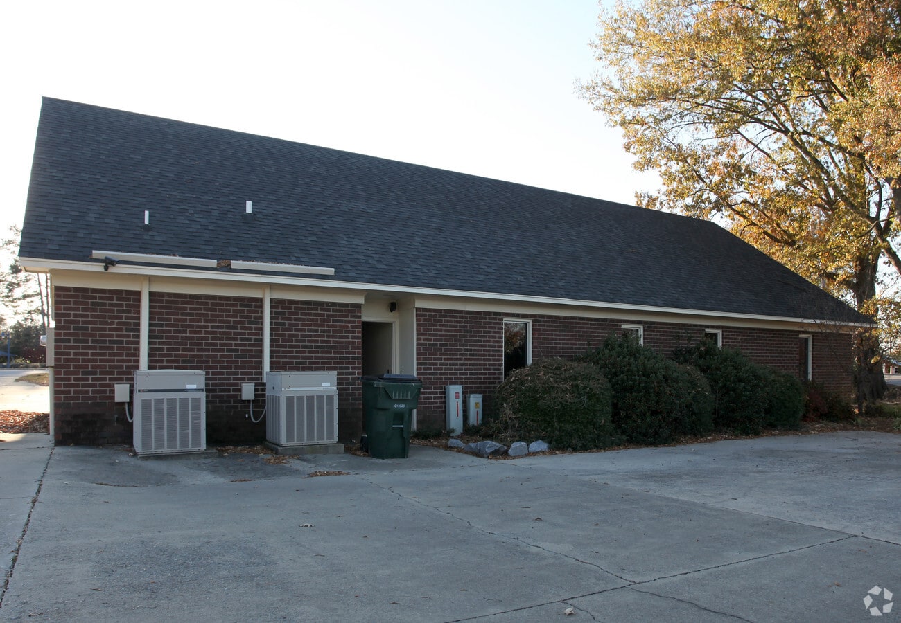 115 Airport Rd, Kinston, NC 28504 | LoopNet