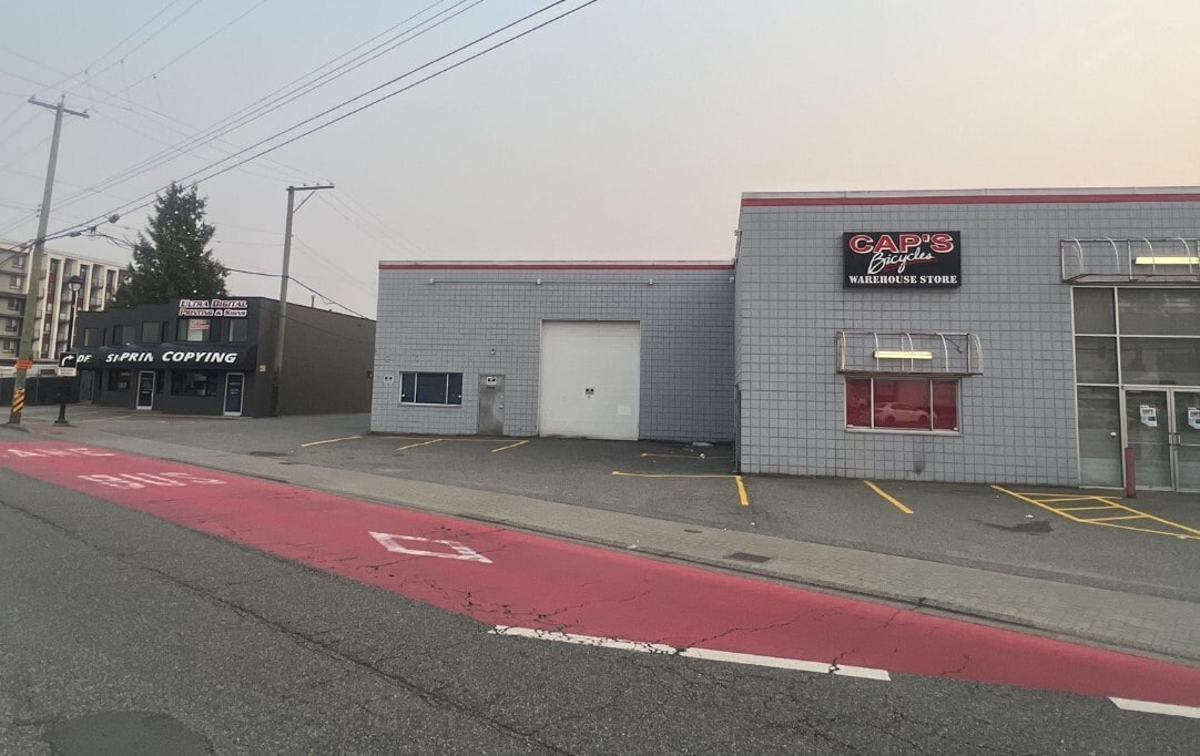 20306 Logan Ave, Langley, BC V3A 4L7 | LoopNet