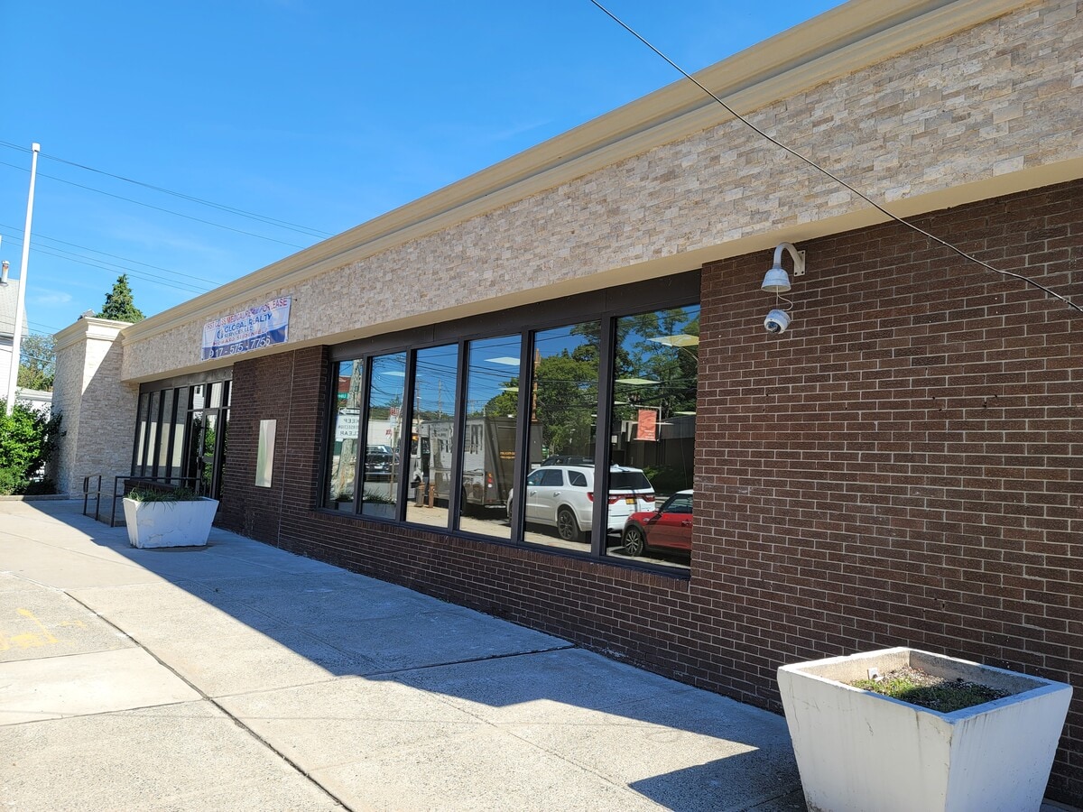 1630 Richmond Rd, Staten Island, NY 10304 | LoopNet