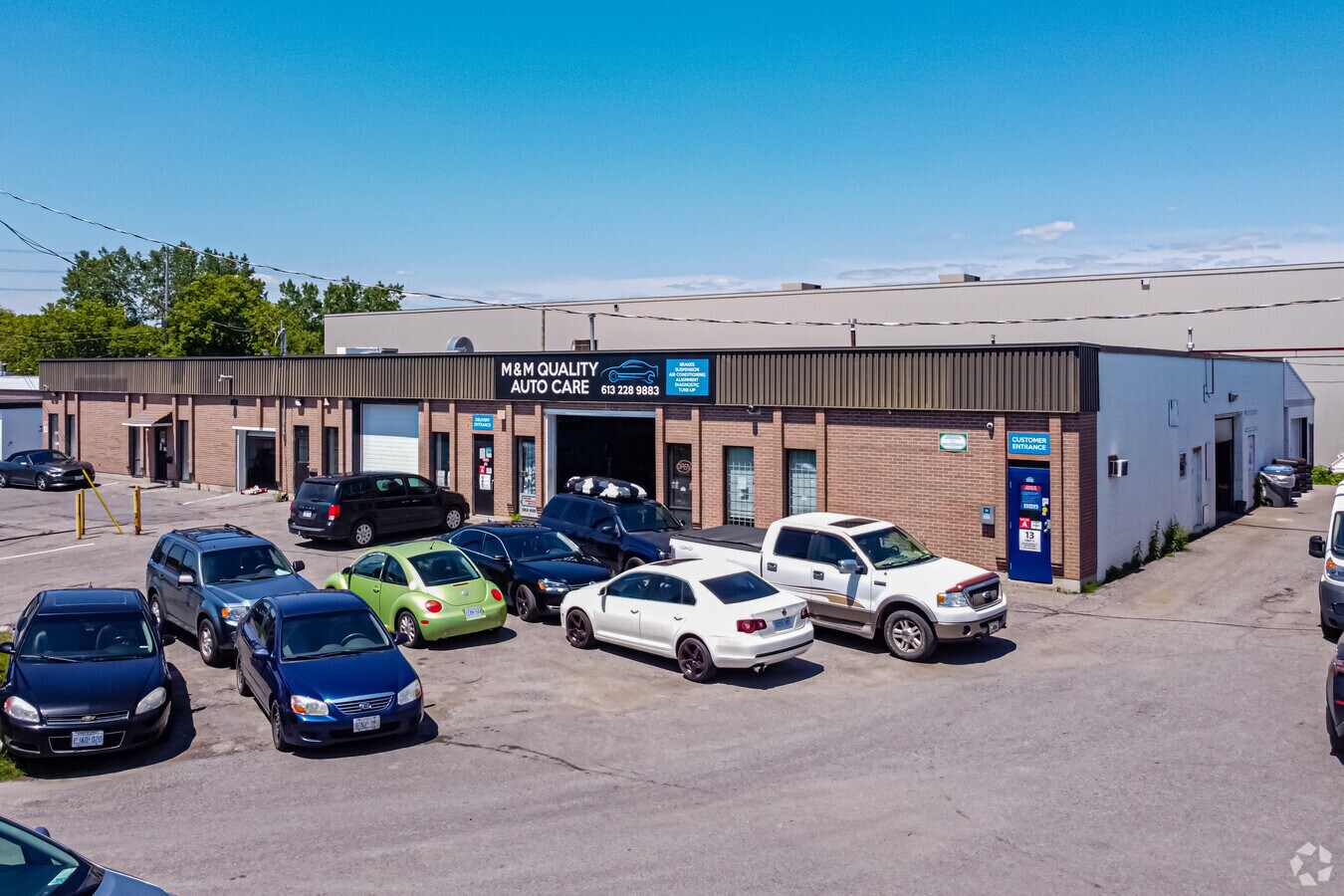 13 Caesar Ave, Ottawa, ON K2G 0A8 | LoopNet