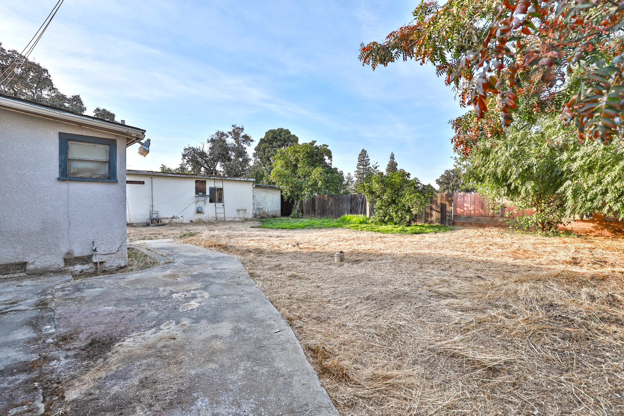 1590 E Dinuba Ave, Reedley, CA 93654 - Health Care for Sale | LoopNet