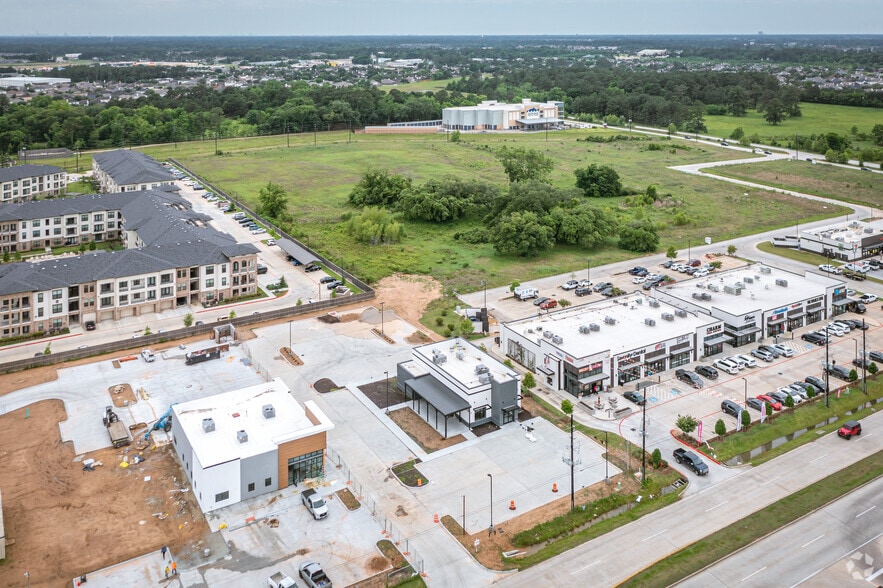 2115 Spring Stuebner Rd, Spring, TX 77388 - Dog Haus Biergarten | LoopNet