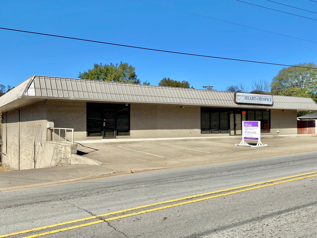 2900 Jenny Lind Rd, Fort Smith, AR 72901 | LoopNet