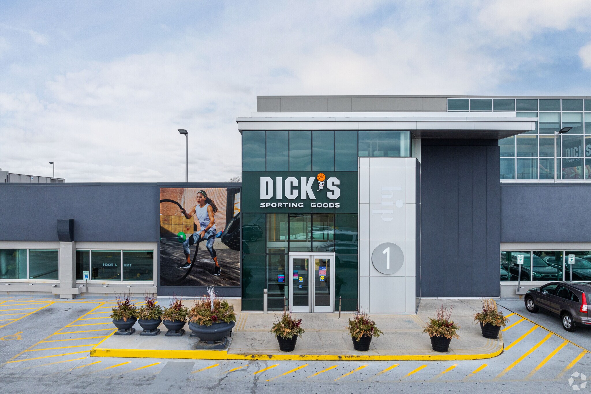 4104 N Harlem Ave, Norridge, IL 60706 - Harlem Irving Plaza | LoopNet