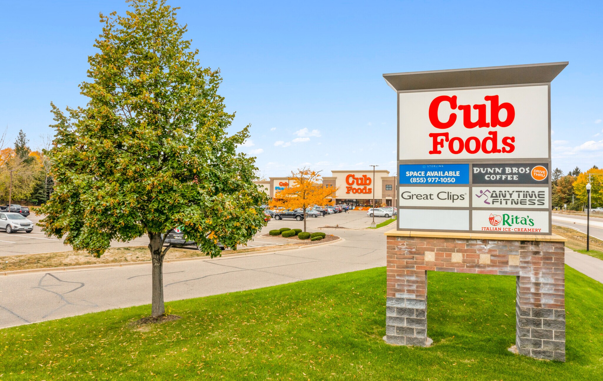 1020 Diffley Rd, Eagan, MN 55123 - Diffley Marketplace | LoopNet