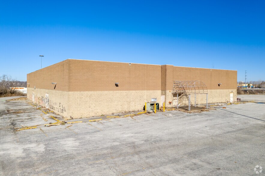 Bannister Square Redevelopment - Kansas City, MO for Sale | LoopNet