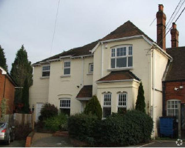 Station Rd, Cobham, KT11 3BW | LoopNet