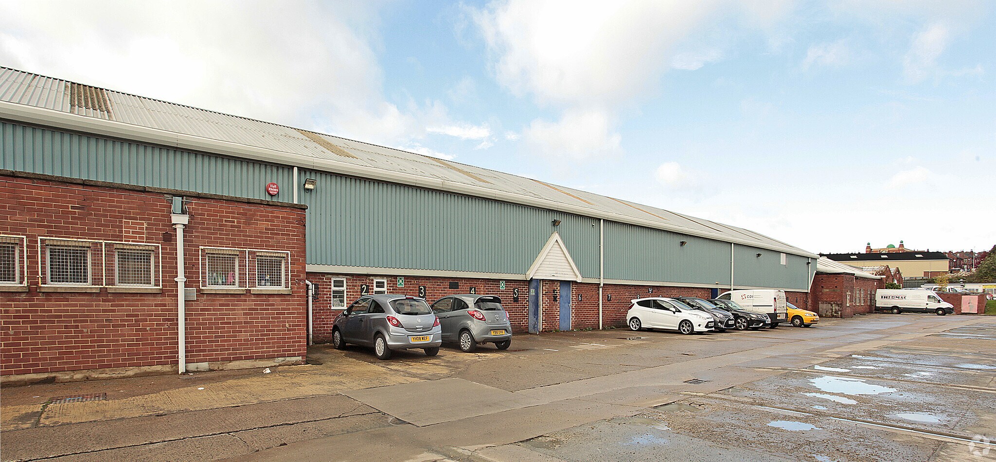 Parkside Ln, Leeds, WYK LS11 5SZ - Industrial for Lease | LoopNet