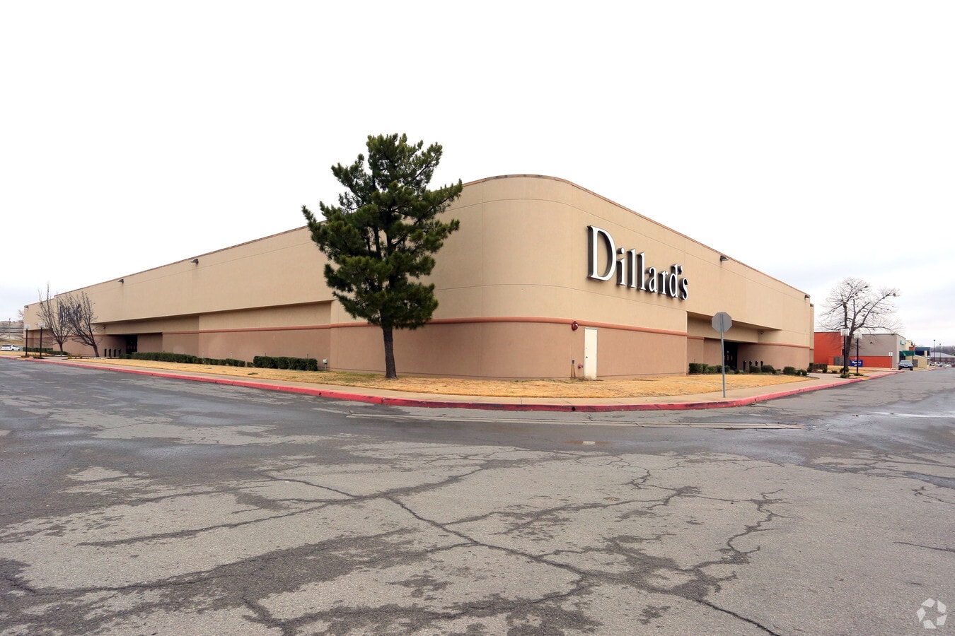 501 N Main St, Muskogee, OK 74401 - Arrowhead Mall | LoopNet