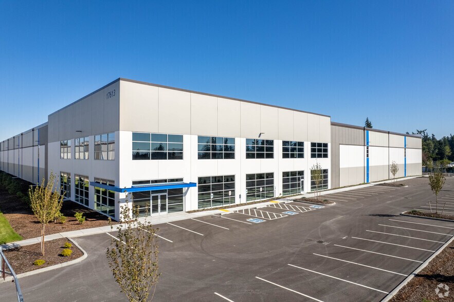 4911 180th St E, Tacoma, WA 98446 - Tacoma Supply Chain Center | LoopNet 4911 180th St E, Tacoma, WA 98446 - Tacoma Supply Chain Center | LoopNet