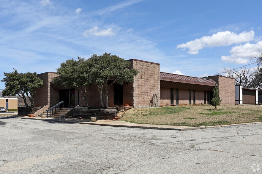 4220 N Classen Blvd, Oklahoma City, OK 73118 | LoopNet