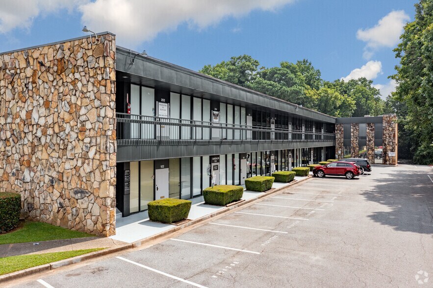 5299 Roswell Rd NE, Atlanta, GA 30342 | LoopNet