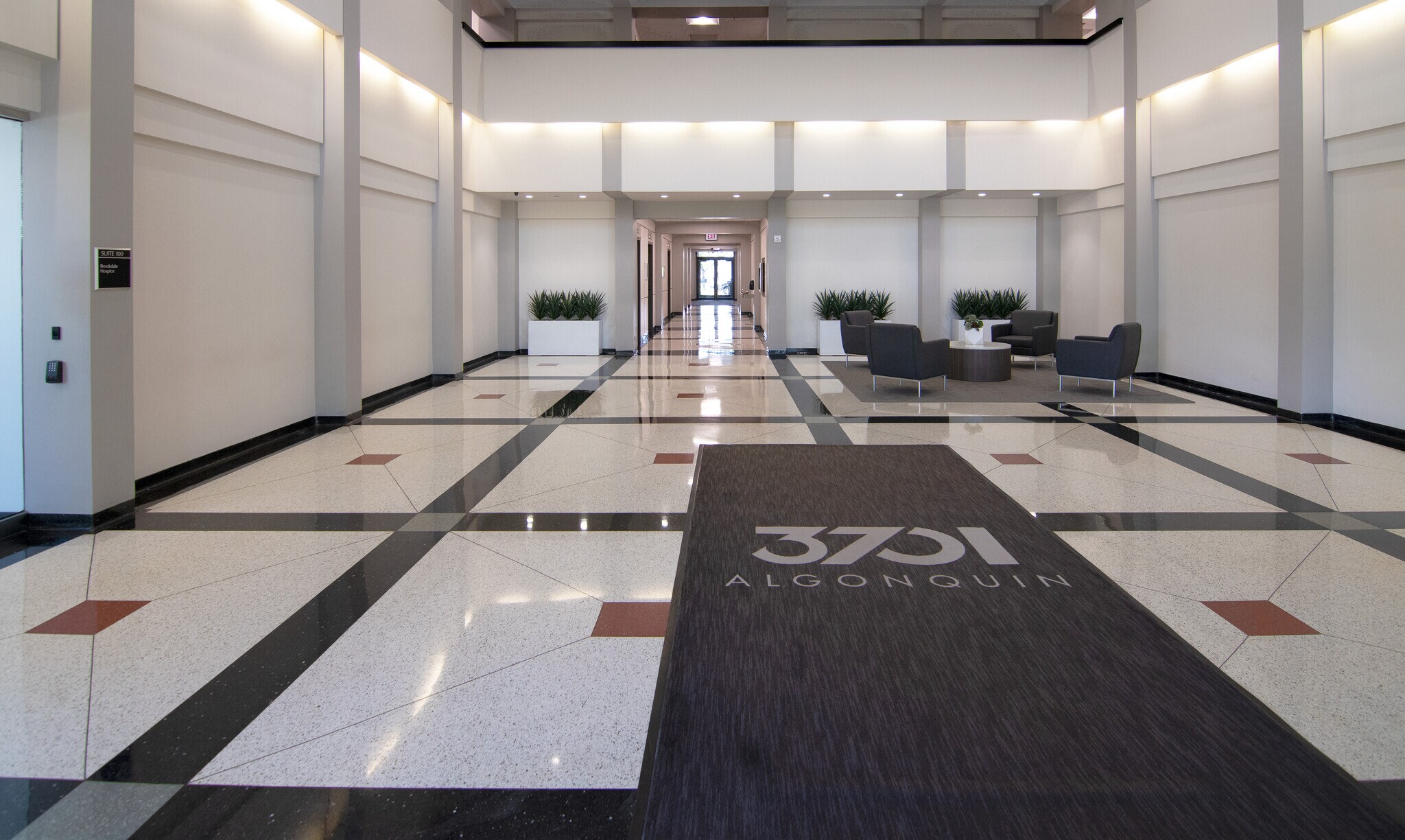 3701 Algonquin Rd, Rolling Meadows, IL 60008 - Crossroads | LoopNet