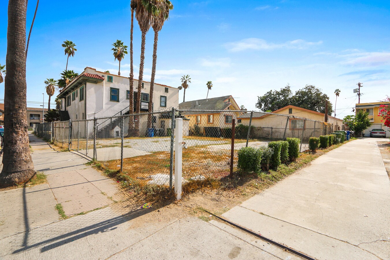 4601 S Figueroa St, Los Angeles, CA 90037 | LoopNet