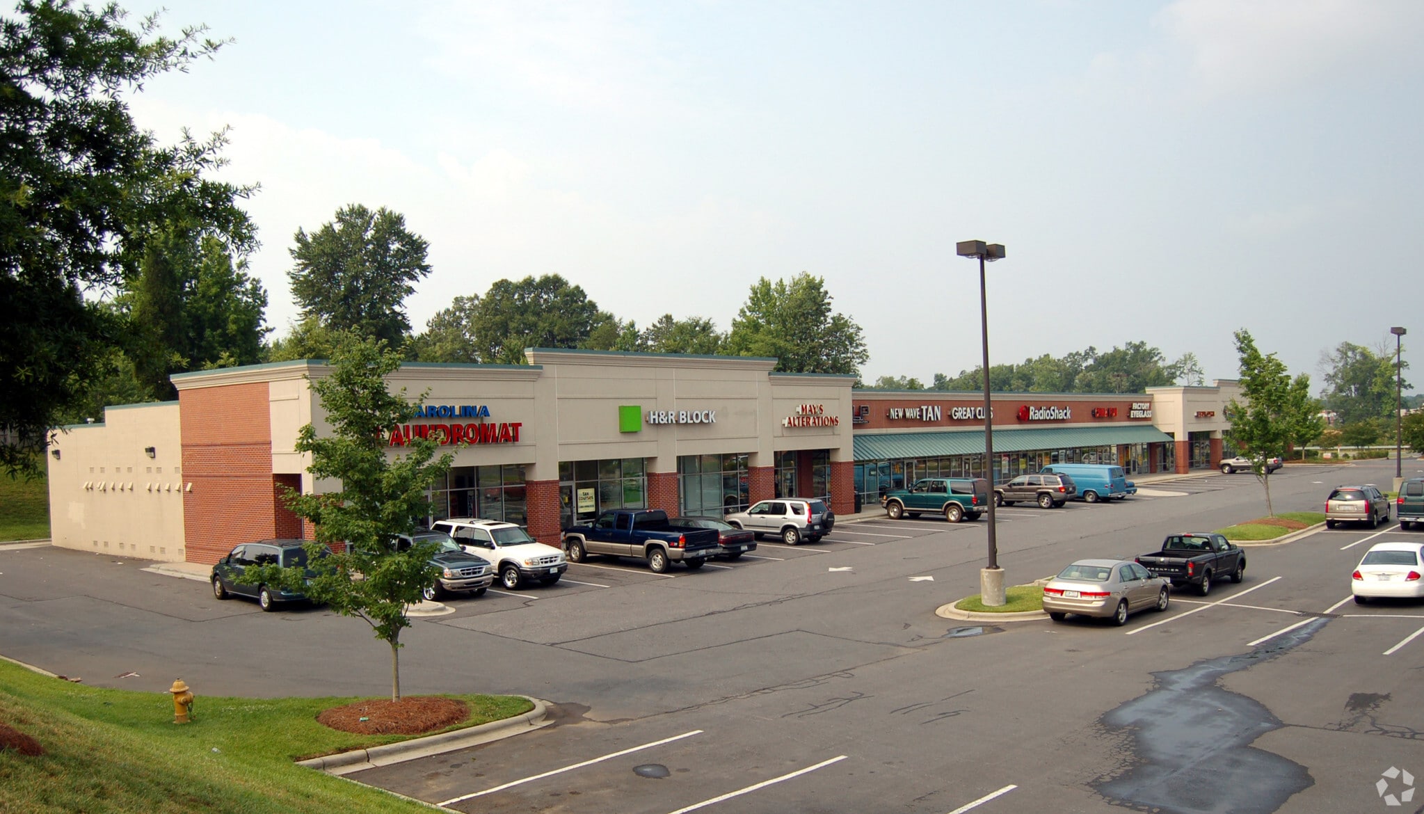 9020 Albemarle Rd, Charlotte, NC 28205 - Albemarle Crossing | LoopNet