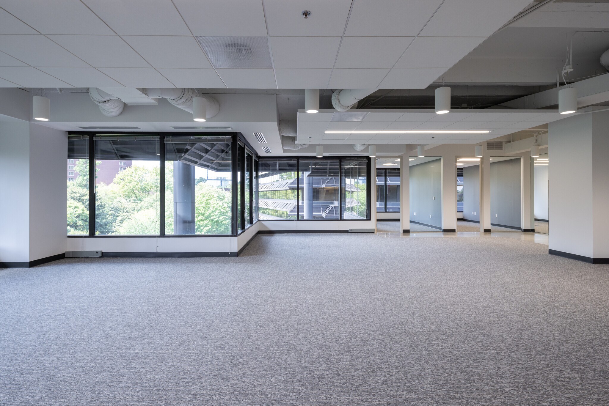 1 Ravinia Dr, Atlanta, GA 30346 - Ravinia Drive | LoopNet