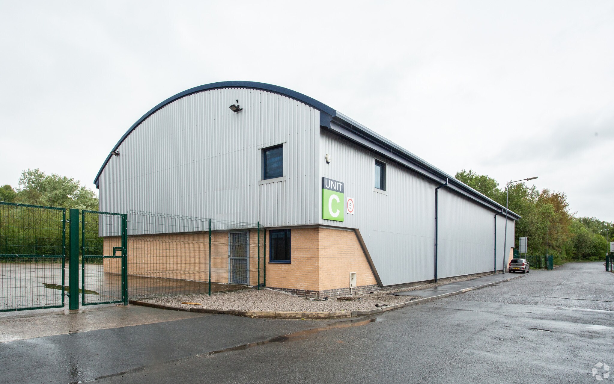 Norman Rd, Rochdale, OL11 4HS | LoopNet