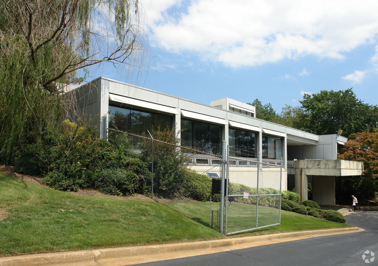 3516 Covington Hwy, Decatur, GA 30032 | LoopNet