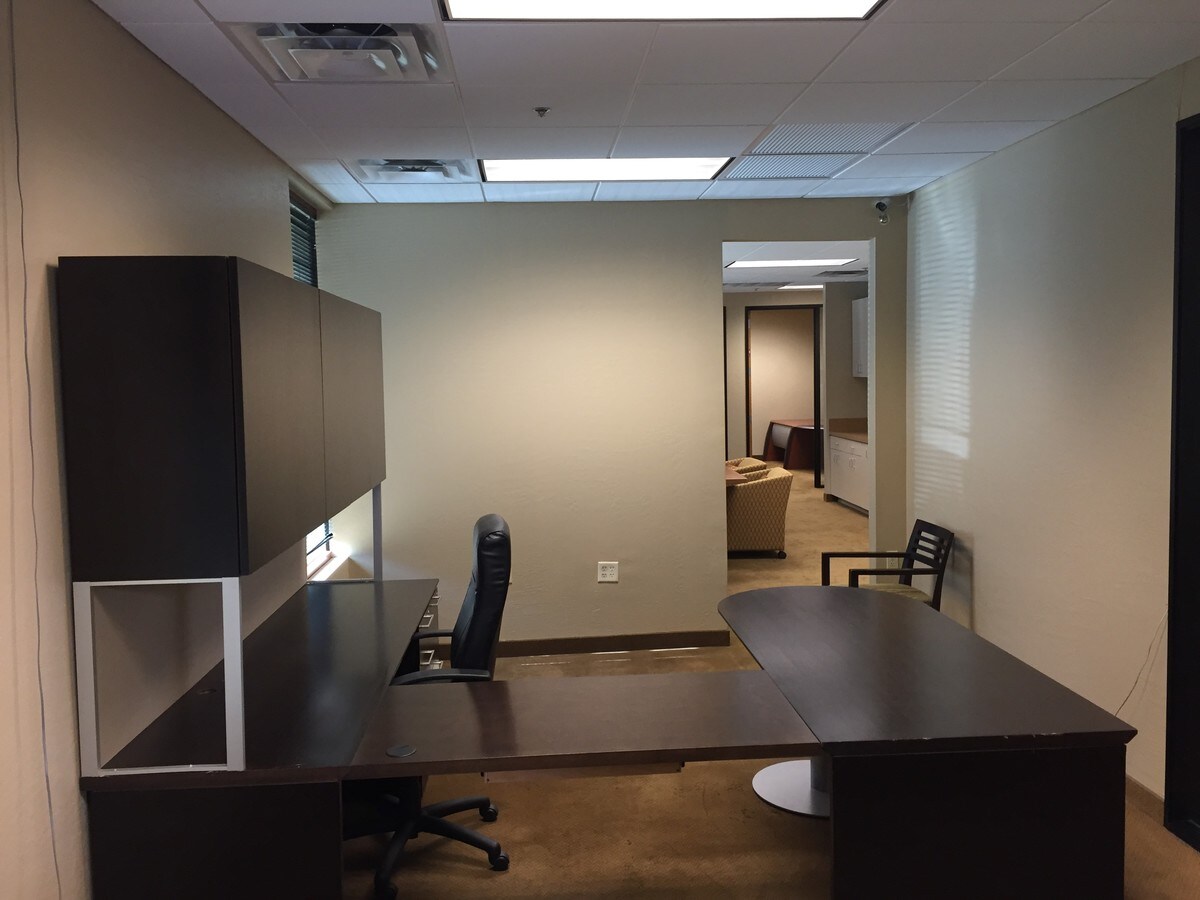 2701 E Camelback Rd, Phoenix, AZ 85016 | LoopNet