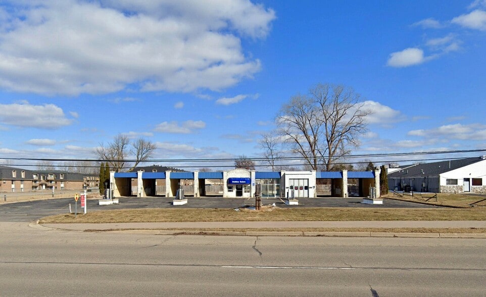 1098 N Irish Rd, Davison, MI 48423 - Retail for Lease | LoopNet