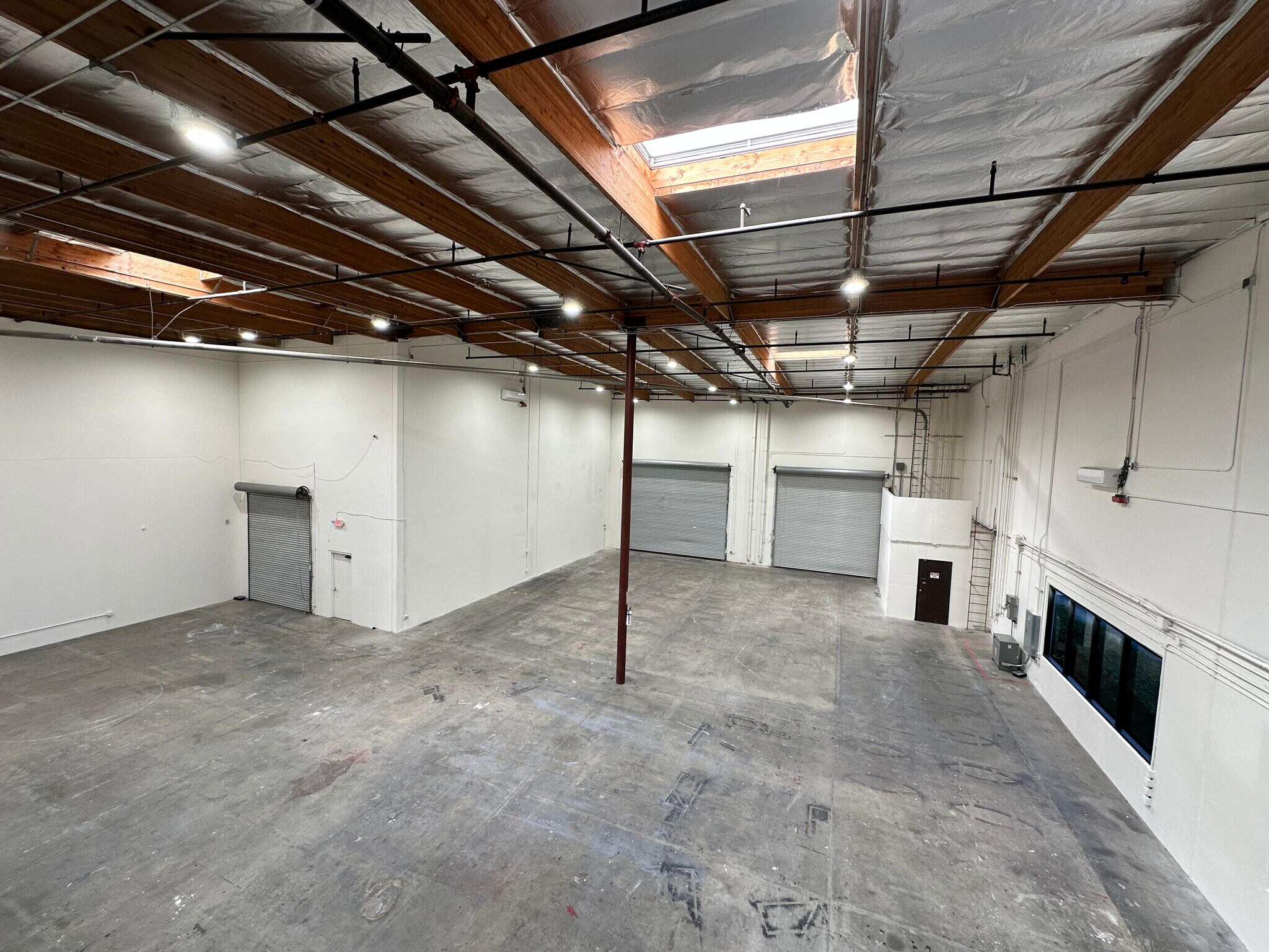 27525 Newhall Ranch Rd, Valencia, CA 91355 - Industrial for Lease | LoopNet