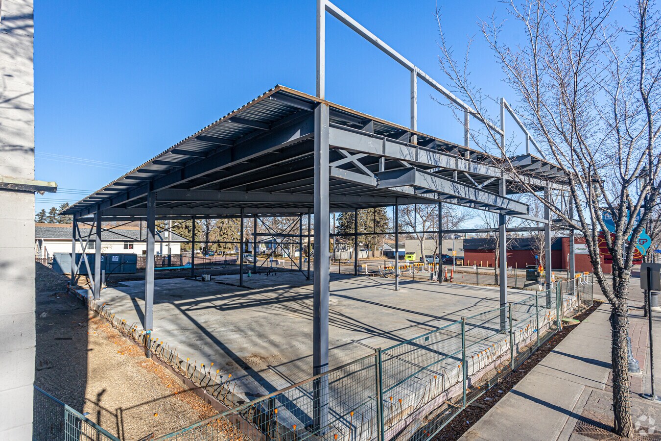 4402 118 Ave NW, Edmonton, AB T5W 1A7 - Retail for Lease | LoopNet