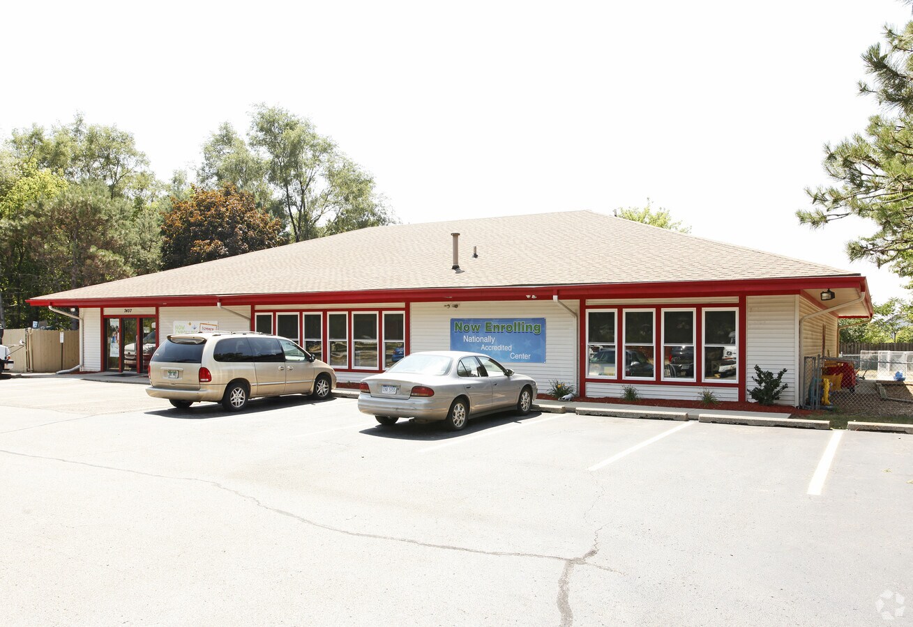 7437 N Sheldon Rd, Canton, MI 48187 | LoopNet