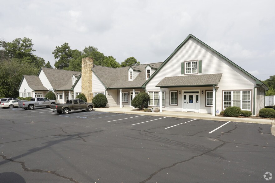 501 Rochester Hwy, Seneca, SC 29672 | LoopNet