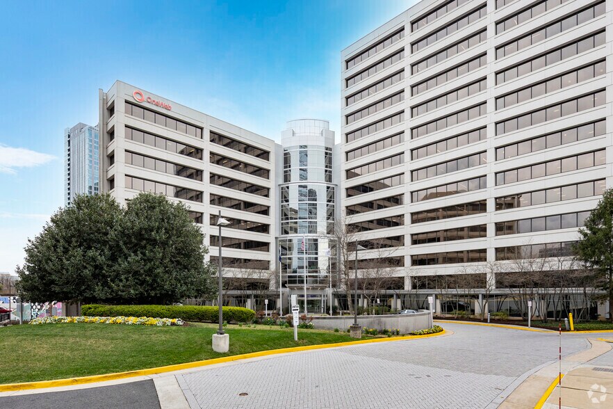 1775 Greensboro Station Pl Mclean Va 22102 Boro Station Ii Loopnet