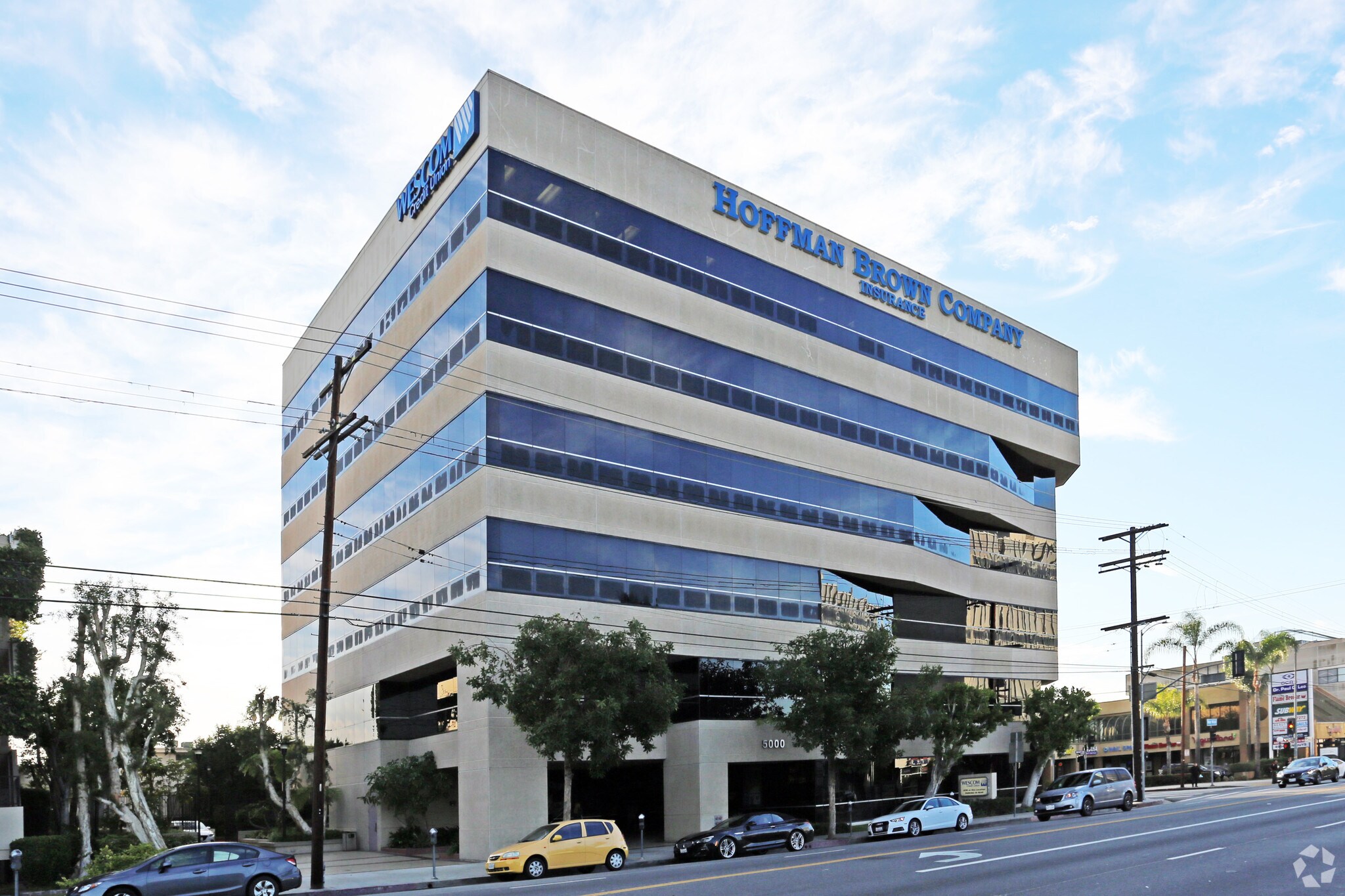 5000 Van Nuys Blvd Sherman Oaks Ca 91403 Officemedical For Lease