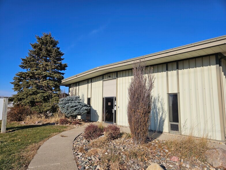 451 Black Forest Rd, Hull, IA 51239 - Os Holdings | LoopNet