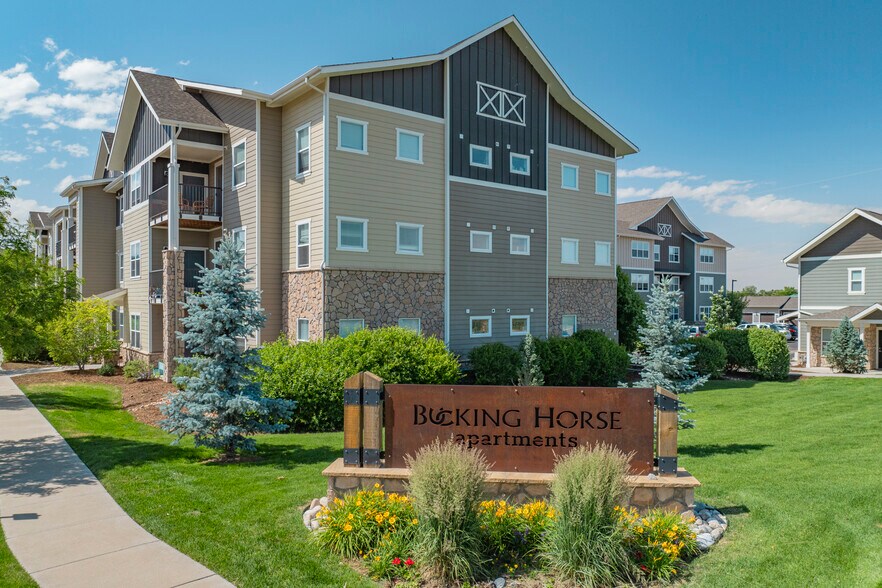 1 Mid America Plz, Oakbrook Terrace, IL 60181 - Mid America Plaza | LoopNet