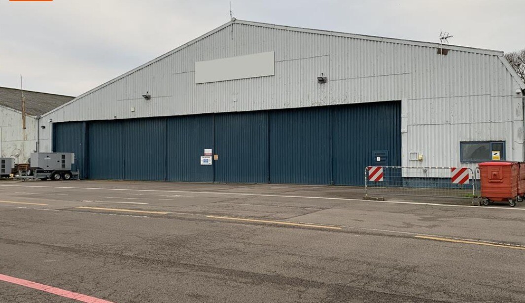 Kingsmill Ln, Redhill, RH1 5JY | LoopNet