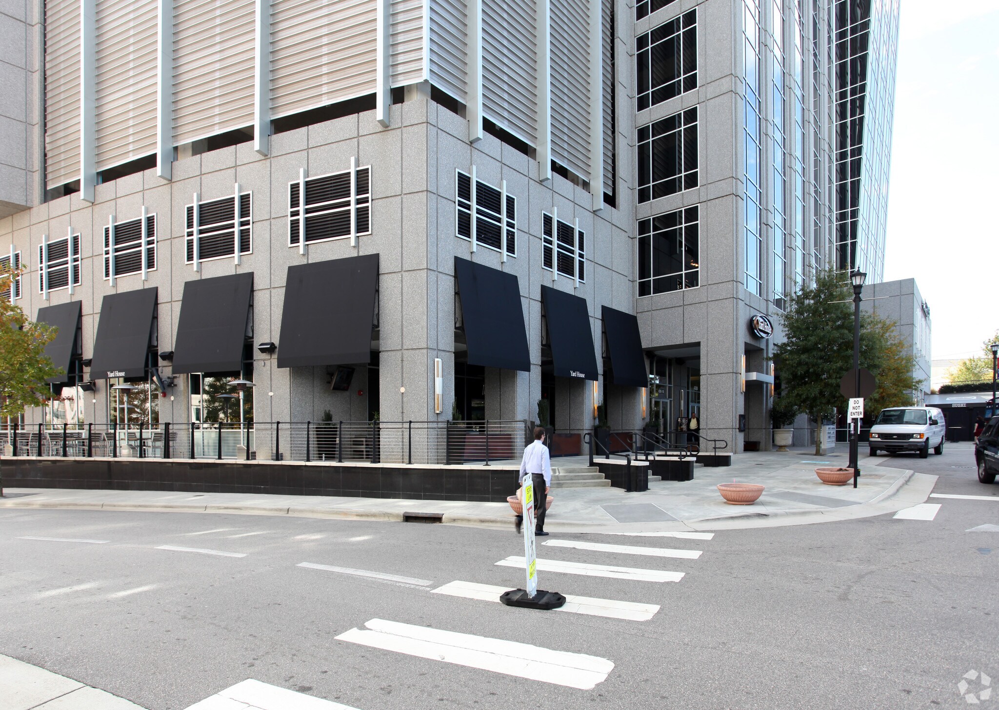 4208 Six Forks Rd, Raleigh, NC 27609 - Captrust Tower | LoopNet